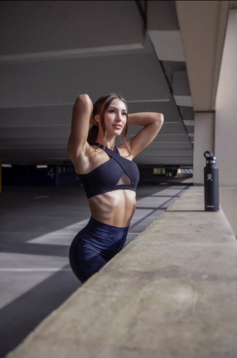 55 Personal Trainer Photoshoot Ideas | Exercise.com